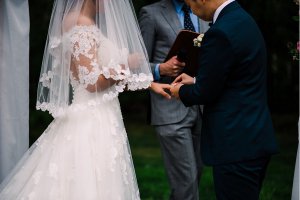 Emma & Xi's Intimate Affair at a Beautiful Private Residence