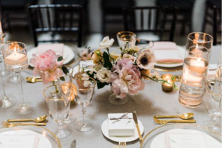 Emma & Xi's Intimate Affair at a Beautiful Private Residence