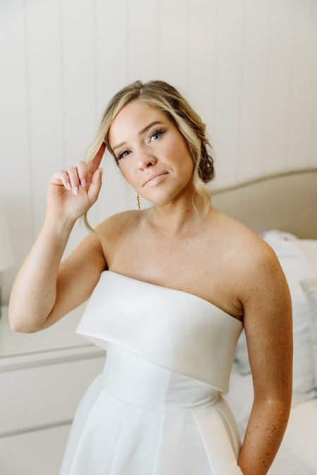 Meaghan and Jason's Beautiful Classic Wedding at Pipers Heath Golf Club