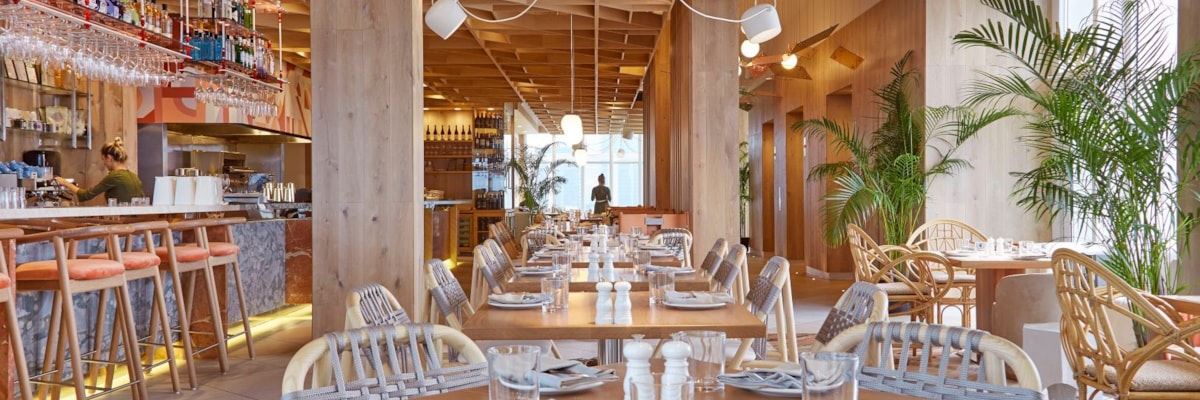 KOST, Toronto, Restaurants