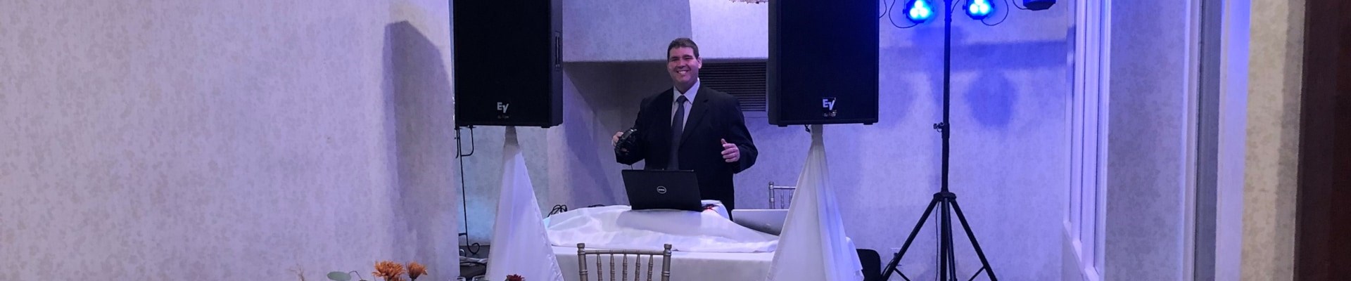 Mr. Productions DJ Service, Hamilton, Disc Jockey's / DJs