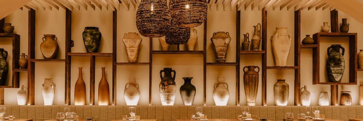 Myth Restaurant, Toronto, Restaurants