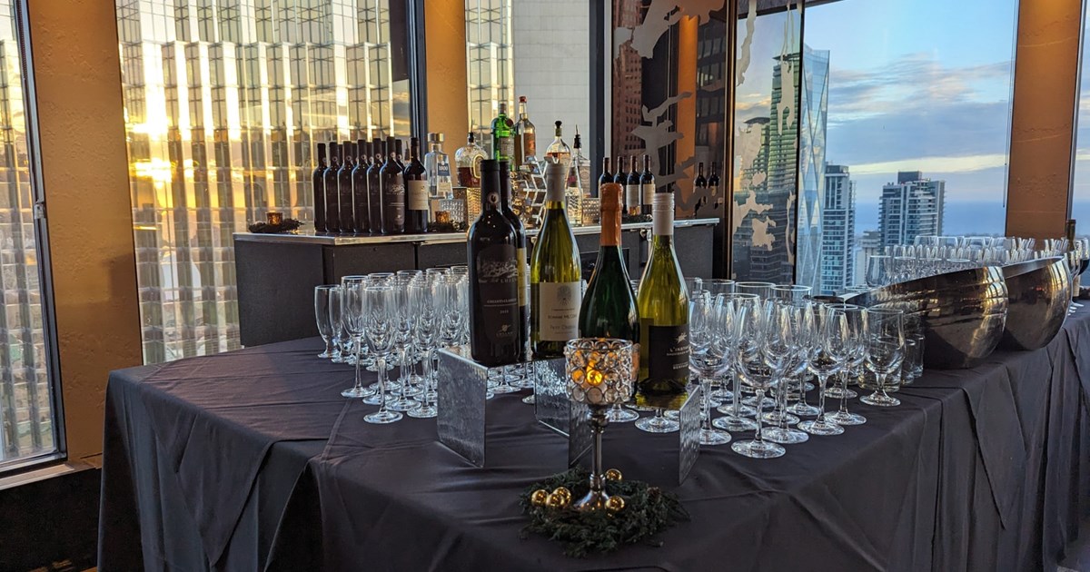 Stratus Restaurant, Toronto, Restaurants for Weddings, Parties ...